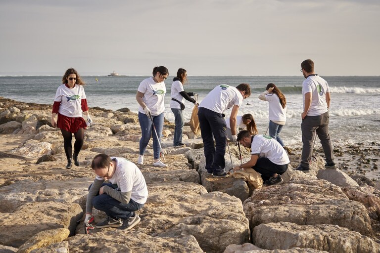 Littering prevention - Progress 2020 | PMI - Philip Morris International