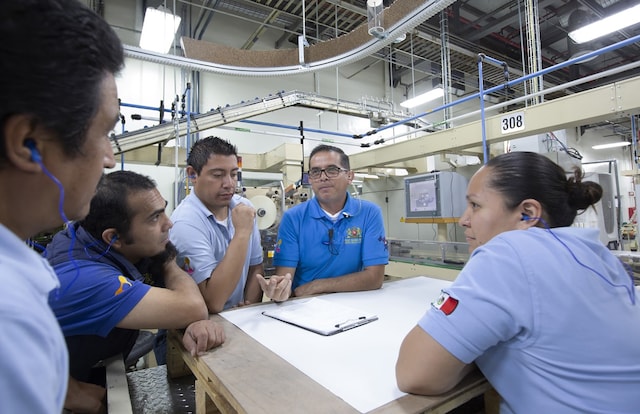 Fair working conditions - Integrated Report 2019 | PMI - Philip Morris ...